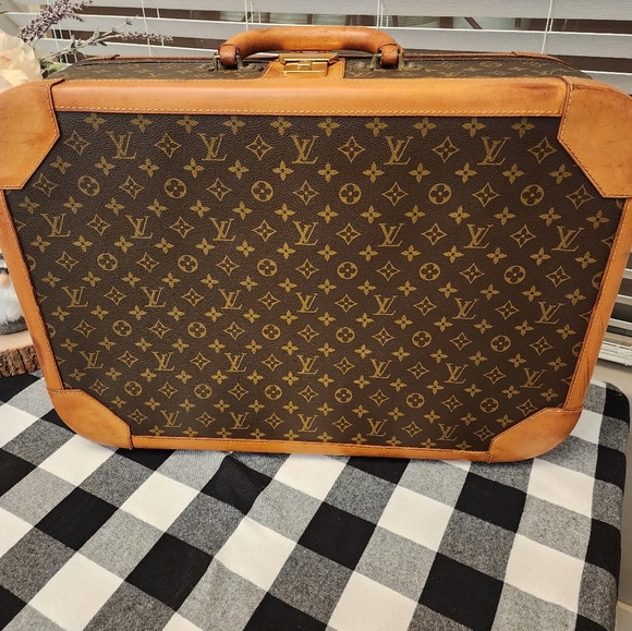 Louis Vuitton | Bags | Vintage Louis Vuitton Stratos 8s Suitcase | Poshmark